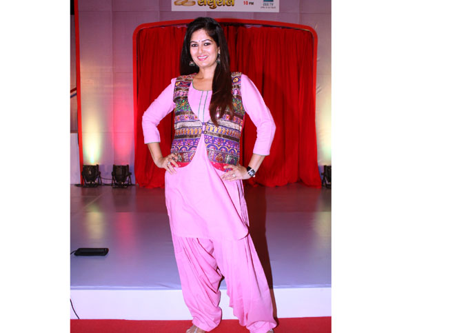 GR8! TV Magazine - Satrangi Sasural!